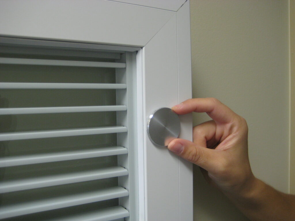 Insulating Glass Unit With Operable Louvers Unicel Architectural