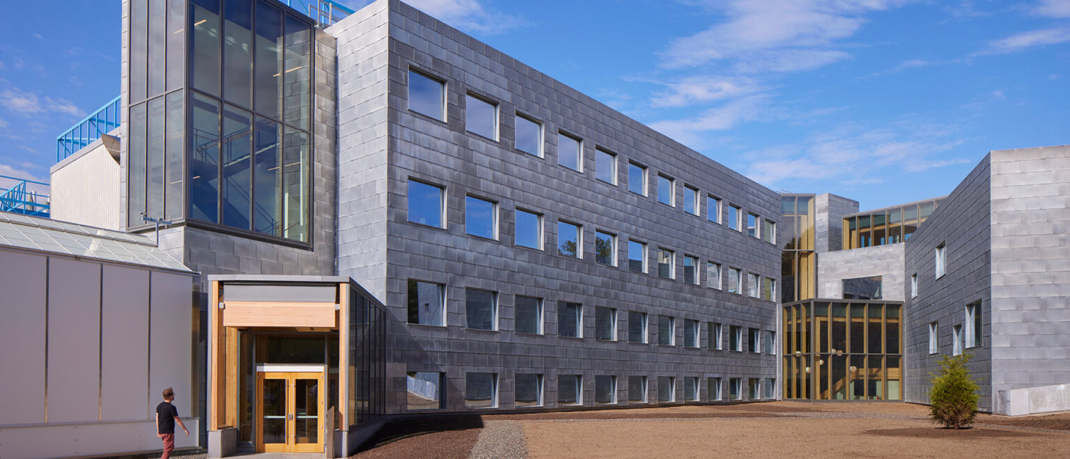 Wellesley College Science Complex - Unicel Architectural